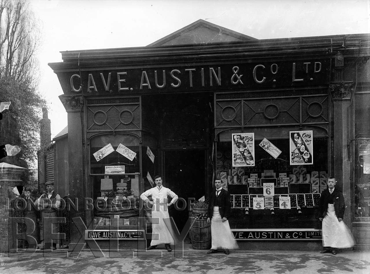 DEW167 Shop Front Cave, Austin & Co, Ltd, Grocers, High Street Sidcup c ... DEW167 Shop Front Cave, Austin & Co, Ltd, Grocers, High Street Sidcup c ...