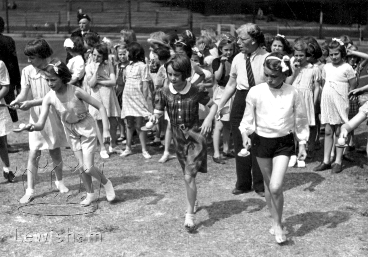 New Cross Stadium - Lewisham Borough PhotosLewisham Borough Photos