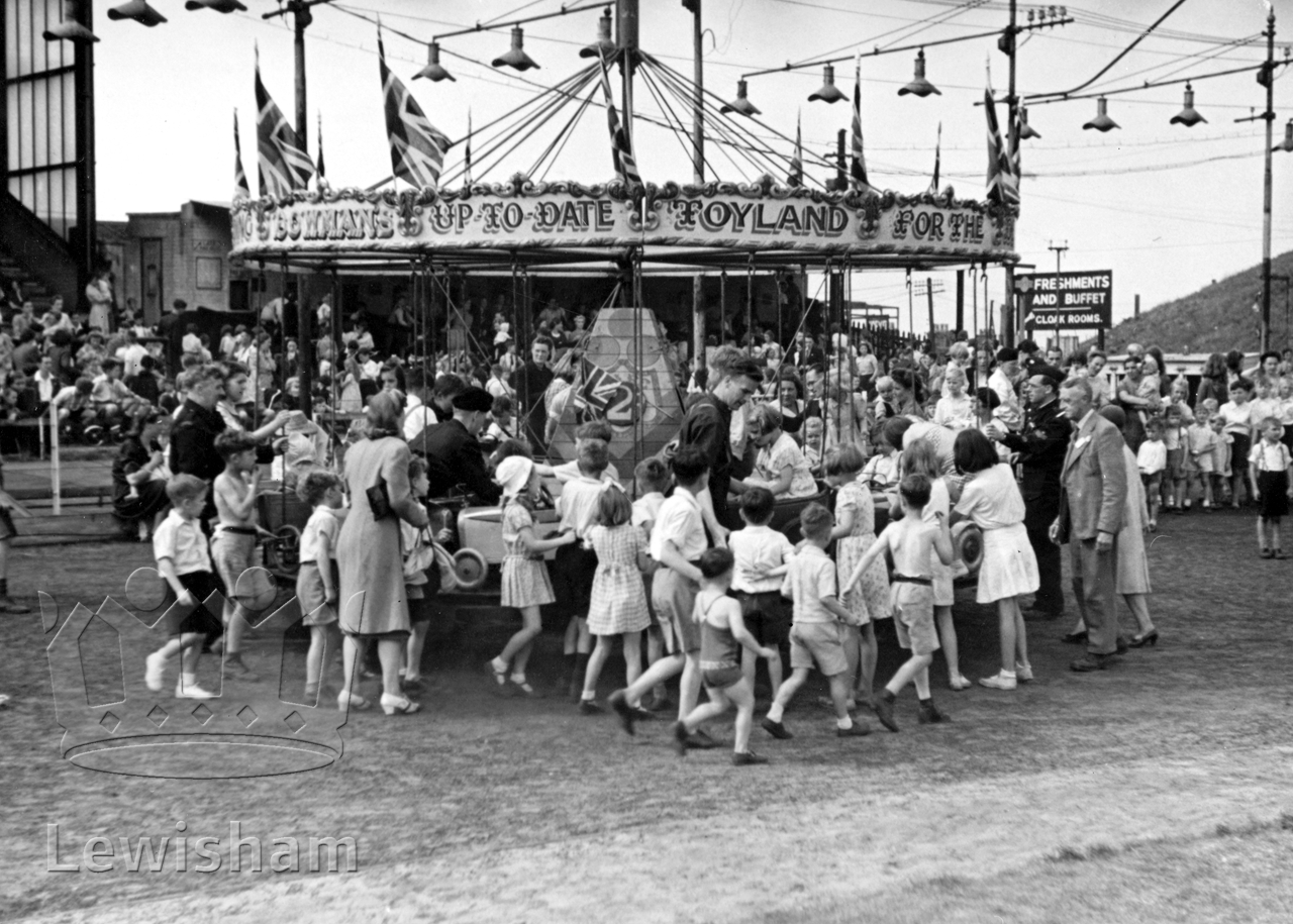New Cross Stadium - Lewisham Borough PhotosLewisham Borough Photos