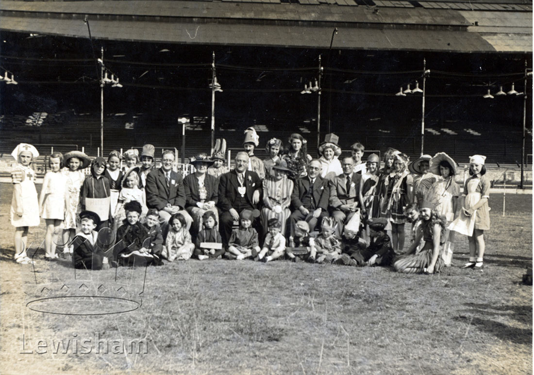 New Cross Stadium - Lewisham Borough PhotosLewisham Borough Photos