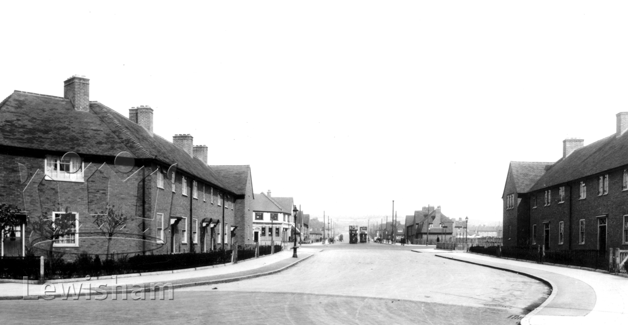 No.1 Downham Way - Lewisham Borough PhotosLewisham Borough Photos