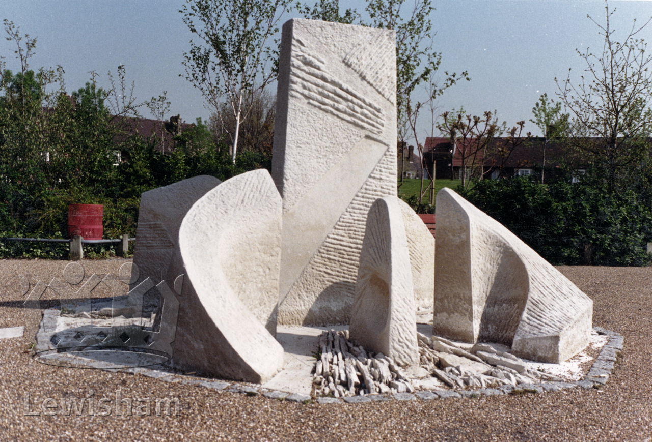 Bellingham Green Park Sun Stone Sculpture - Lewisham Borough ...